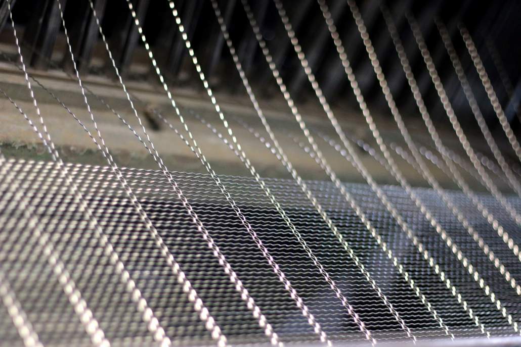 Pre-crimped woven wire mesh - Dorstener Drahtwerke